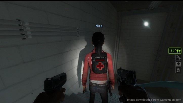 First aid kit with glowing cross (Left 4 Dead 2) - GameMaps